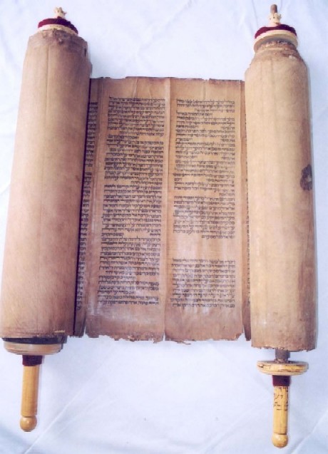 Mitzvot 613 God s Law Torah Moses Mosaic Law Jesus Messiah mitzvot-613-god-s-law-torah-moses-mosaic-law-jesus-messiah